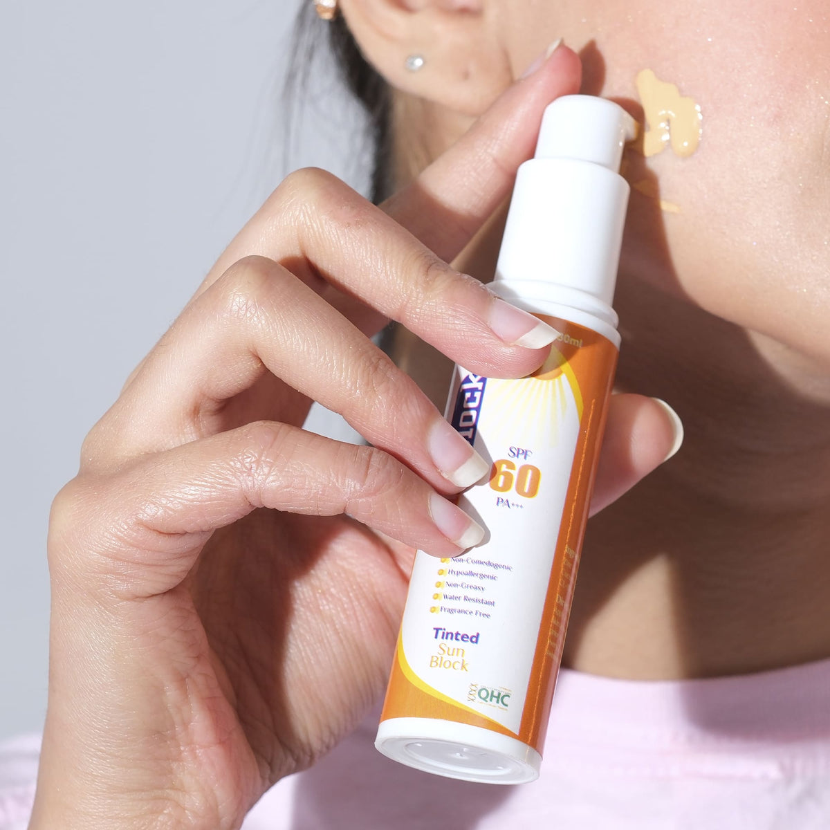 Best Tinted Sunblock In Pakistan | Tinted Sunblock – Qhc.com.pk